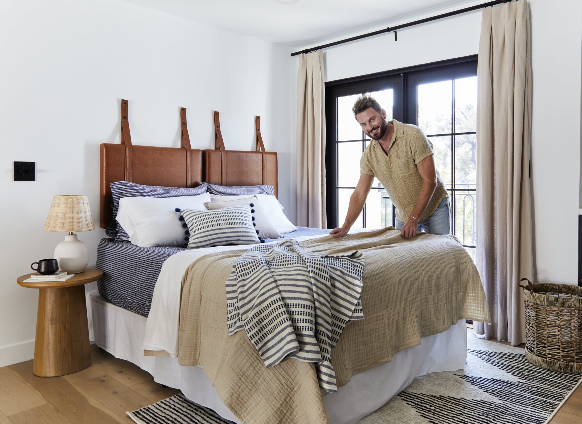 Bobby's Book: Right At Home - Bobby Berk